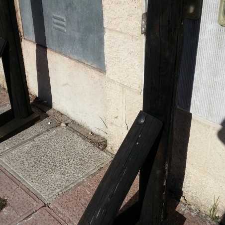 Cepo. Gran máquina de tortura. Estilo medieval. Artesanal. Mueble ...